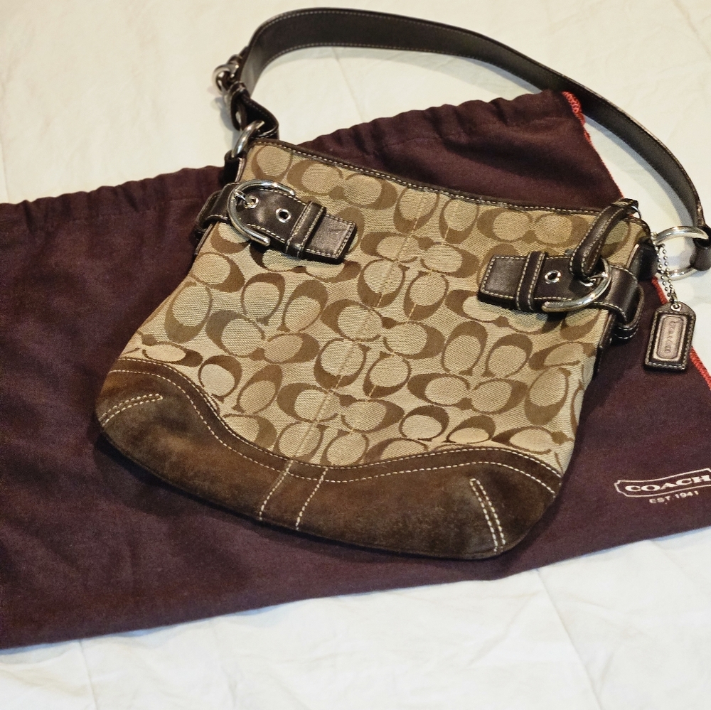 Coach Signature Suede And Leather Shoulder Bag - Gem